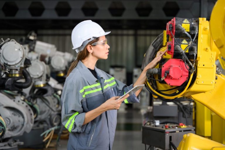 IBM Maximo® Health, Safety, and Environment (HSE) | A Comprehensive ...